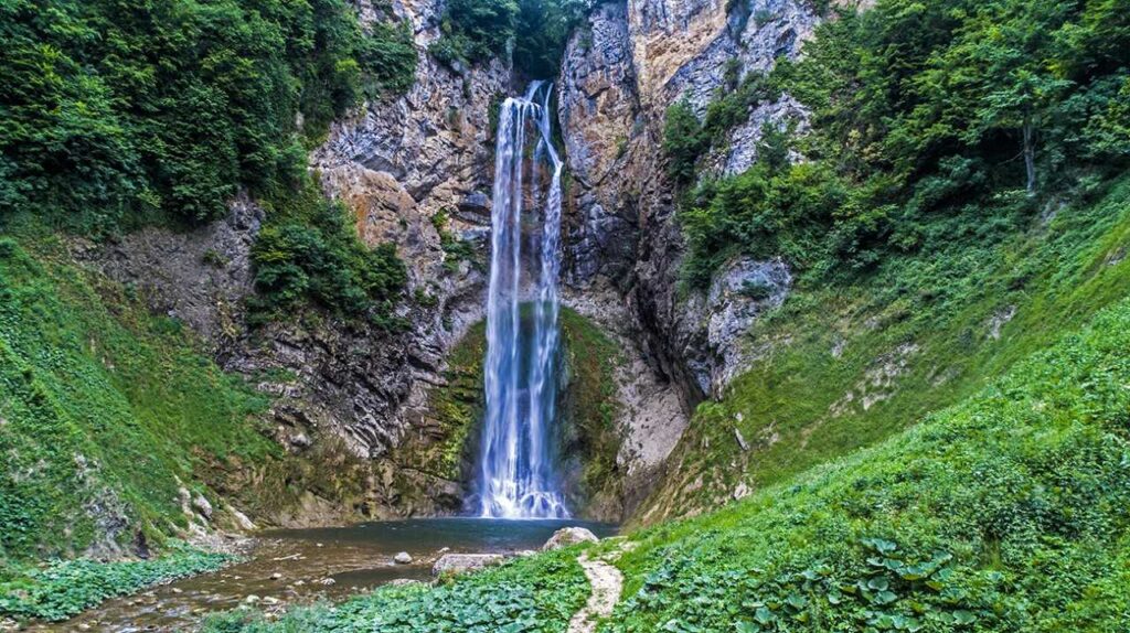 VODOPAD BLIHE: THE HIDDEN BEAUTY OF NORTH BOSNIA - Promi Welt 24